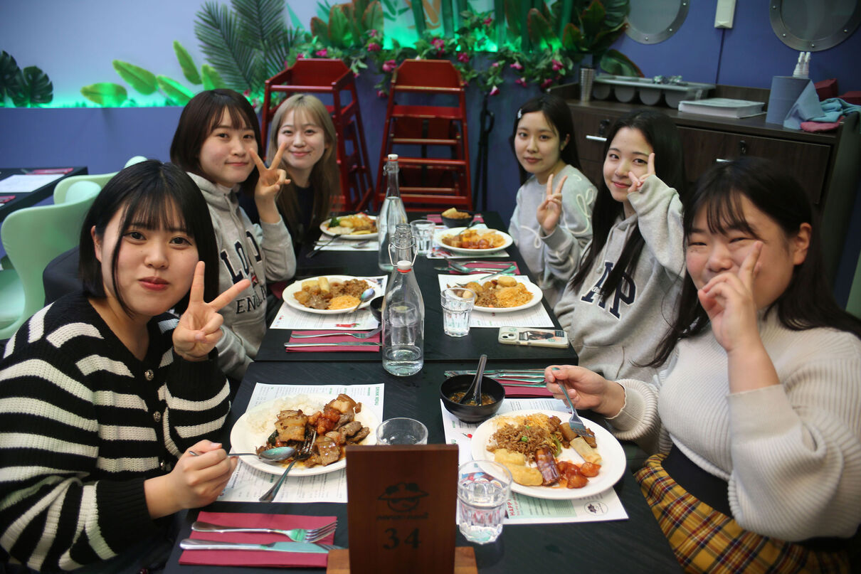 Panda Mami | All You Can Eat Buffet | Warwick Arts Centre