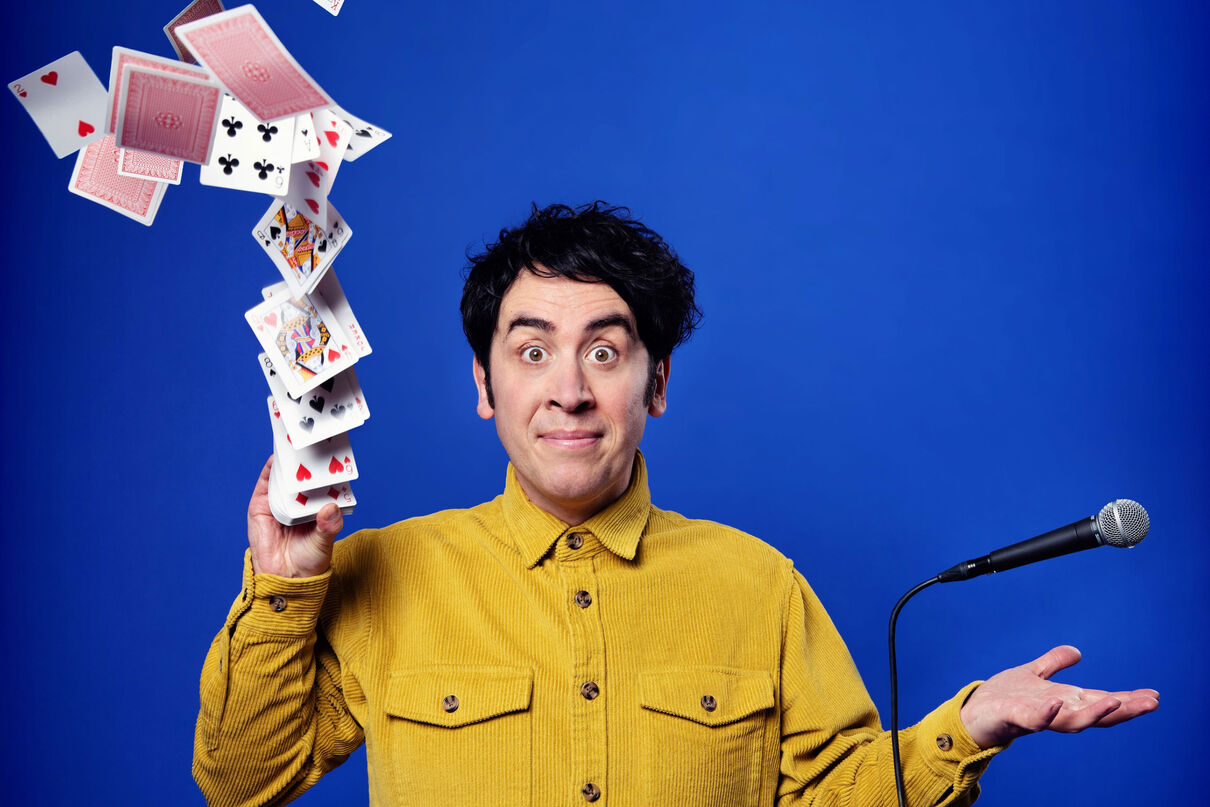 Pete Firman: Tricks & Giggles | Warwick Arts Centre