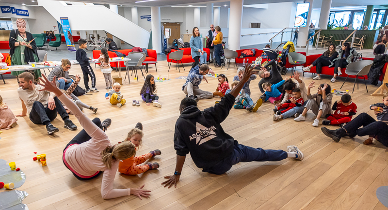 Blog: Arts & Play: 4 activities for children this Christmas at Warwick ...